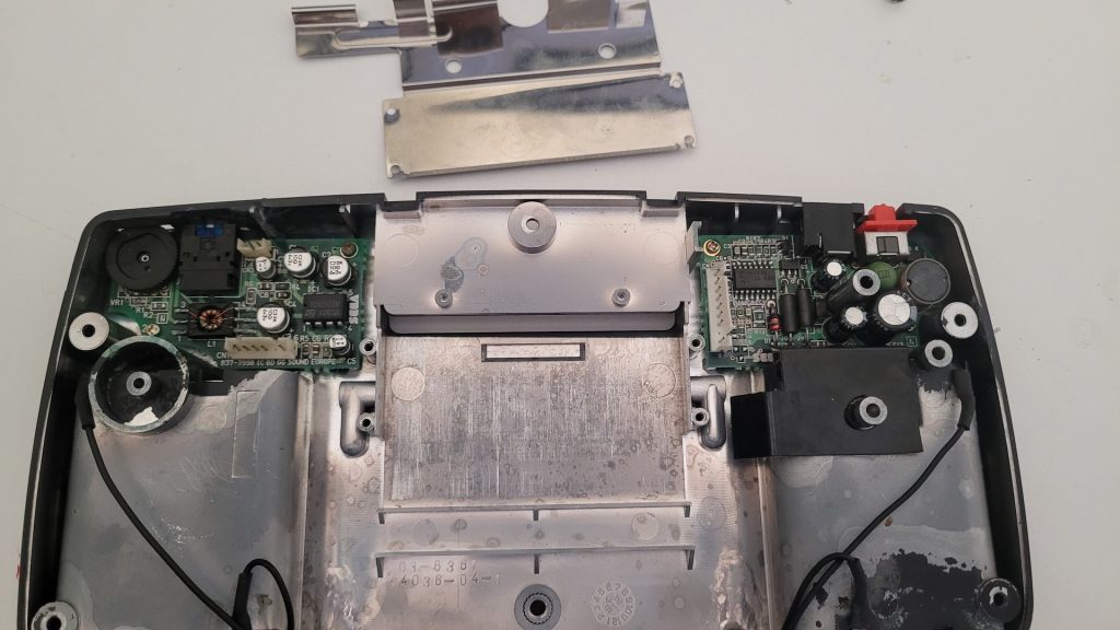 From a broken Game Gear to an almost new one