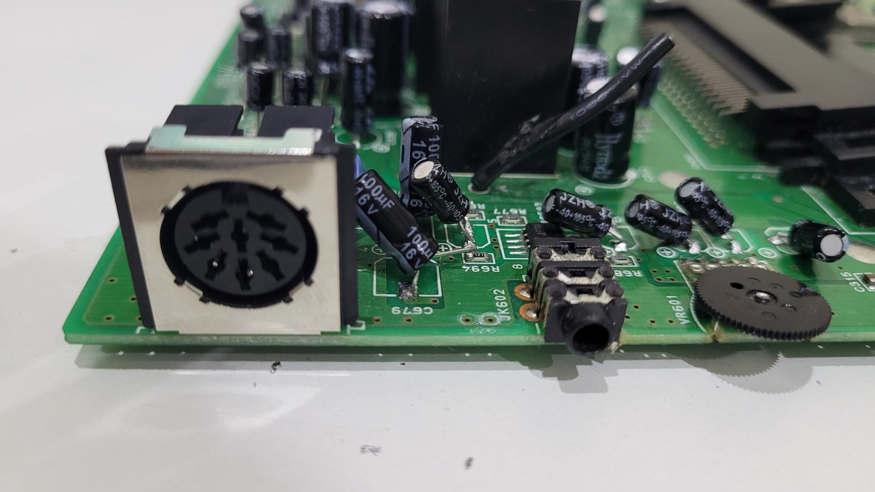 PC-Engine DUO : RGB mod and jailbars fix