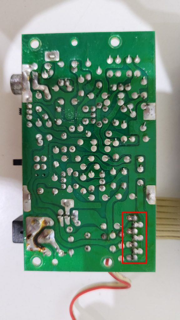 Famicom modded to output RGB signal with NesRGB