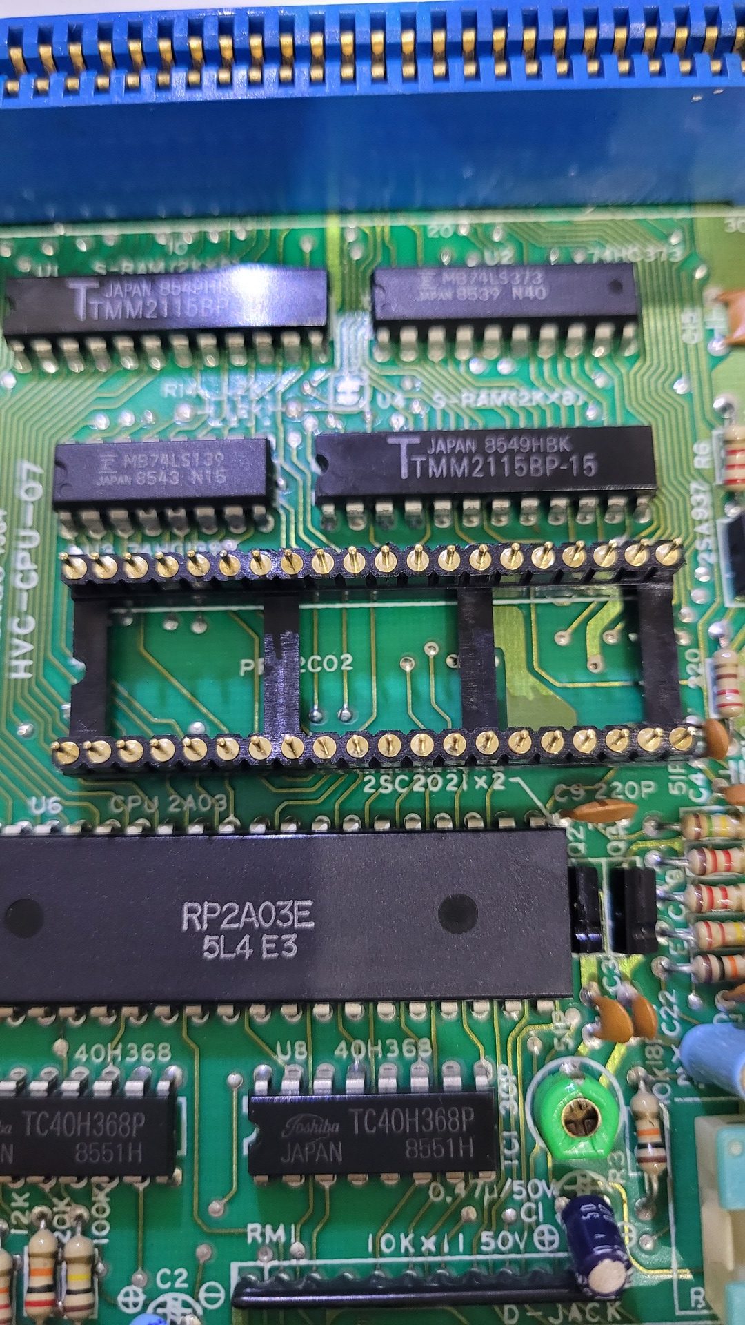 Famicom modded to output RGB signal with NesRGB