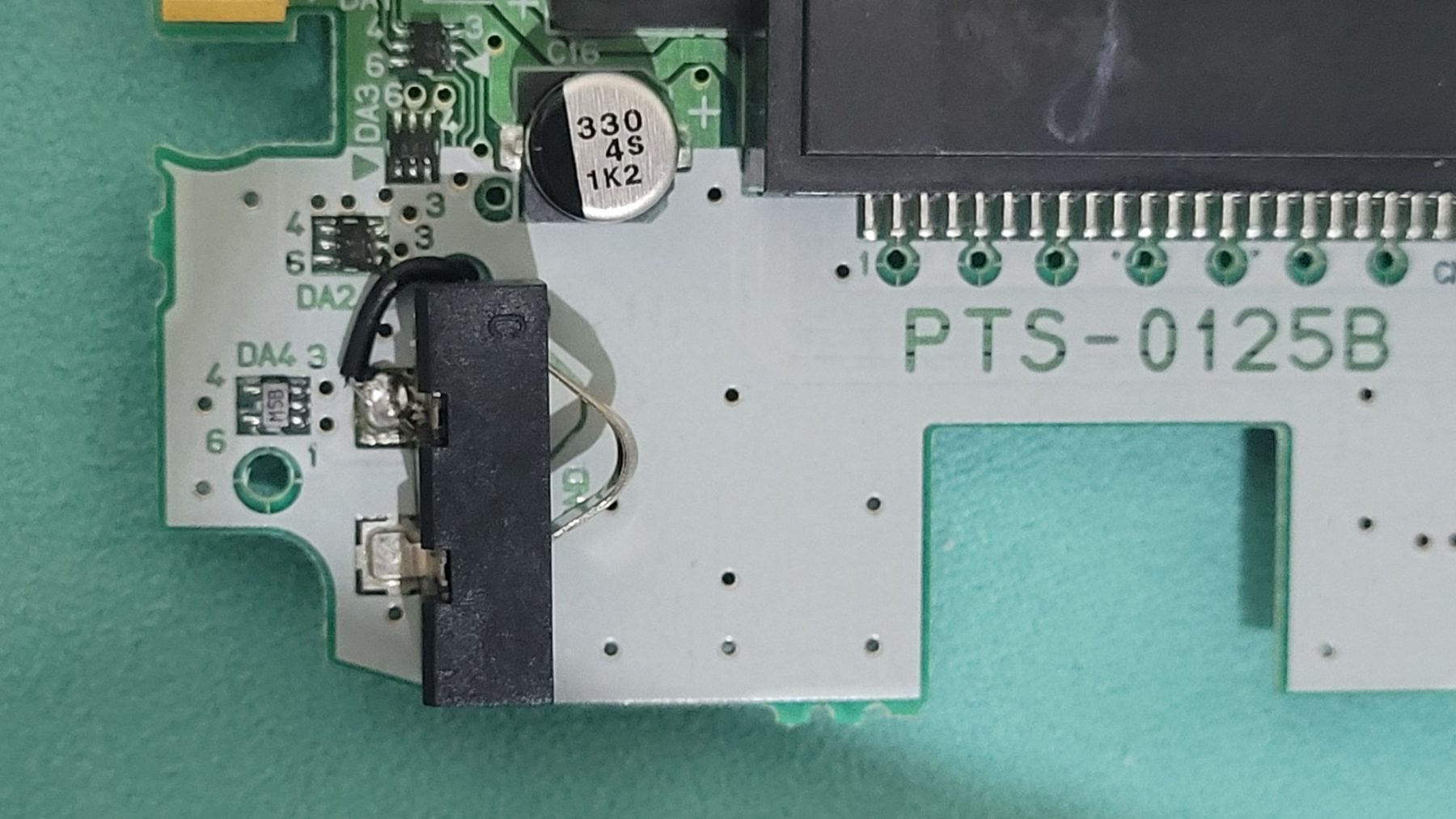 Wonderswan color in a new shell with IPS display