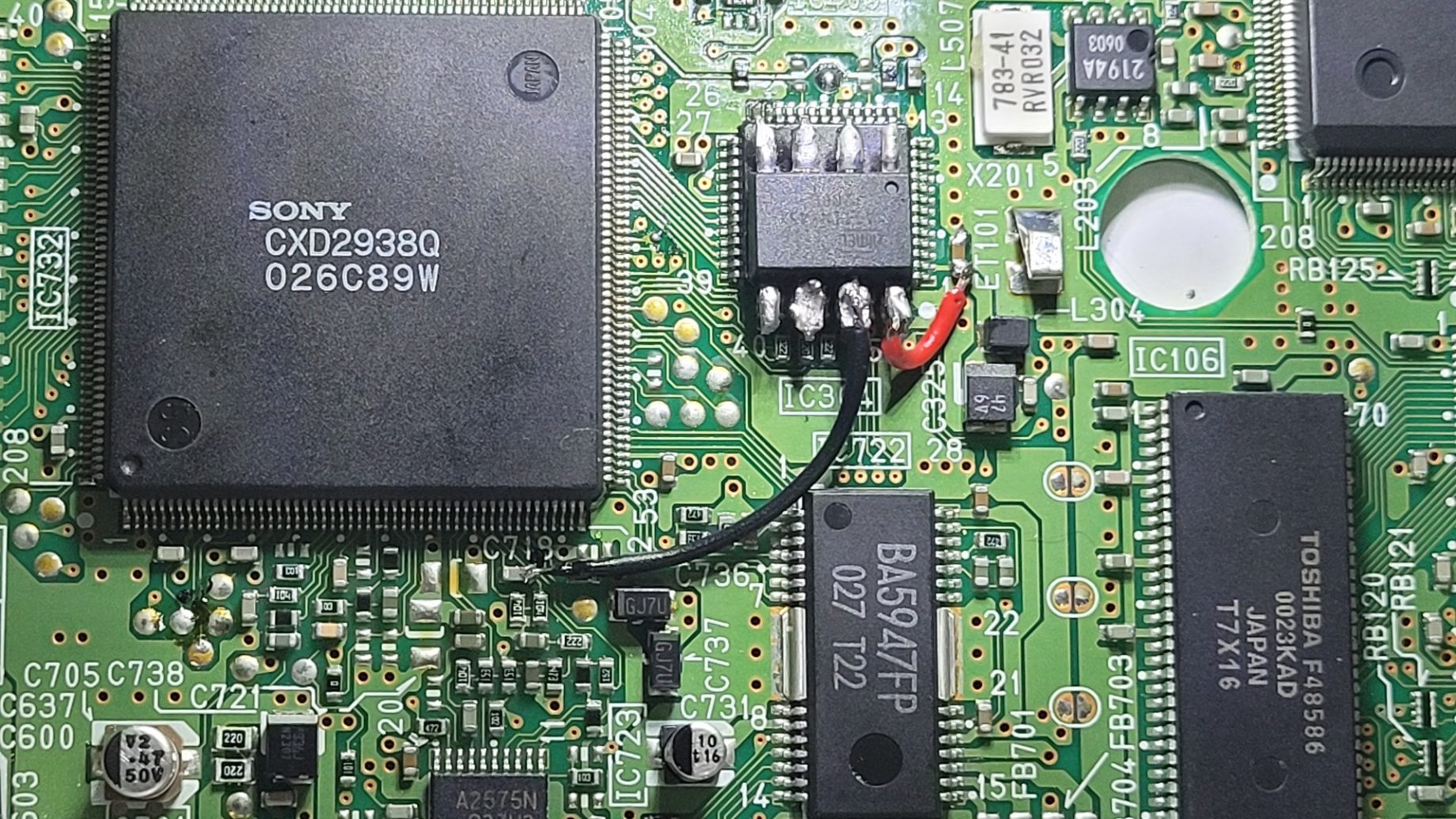 PSone modchip with PSNee
