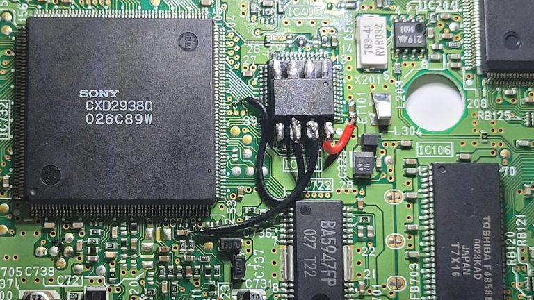 PSone modchip with PSNee