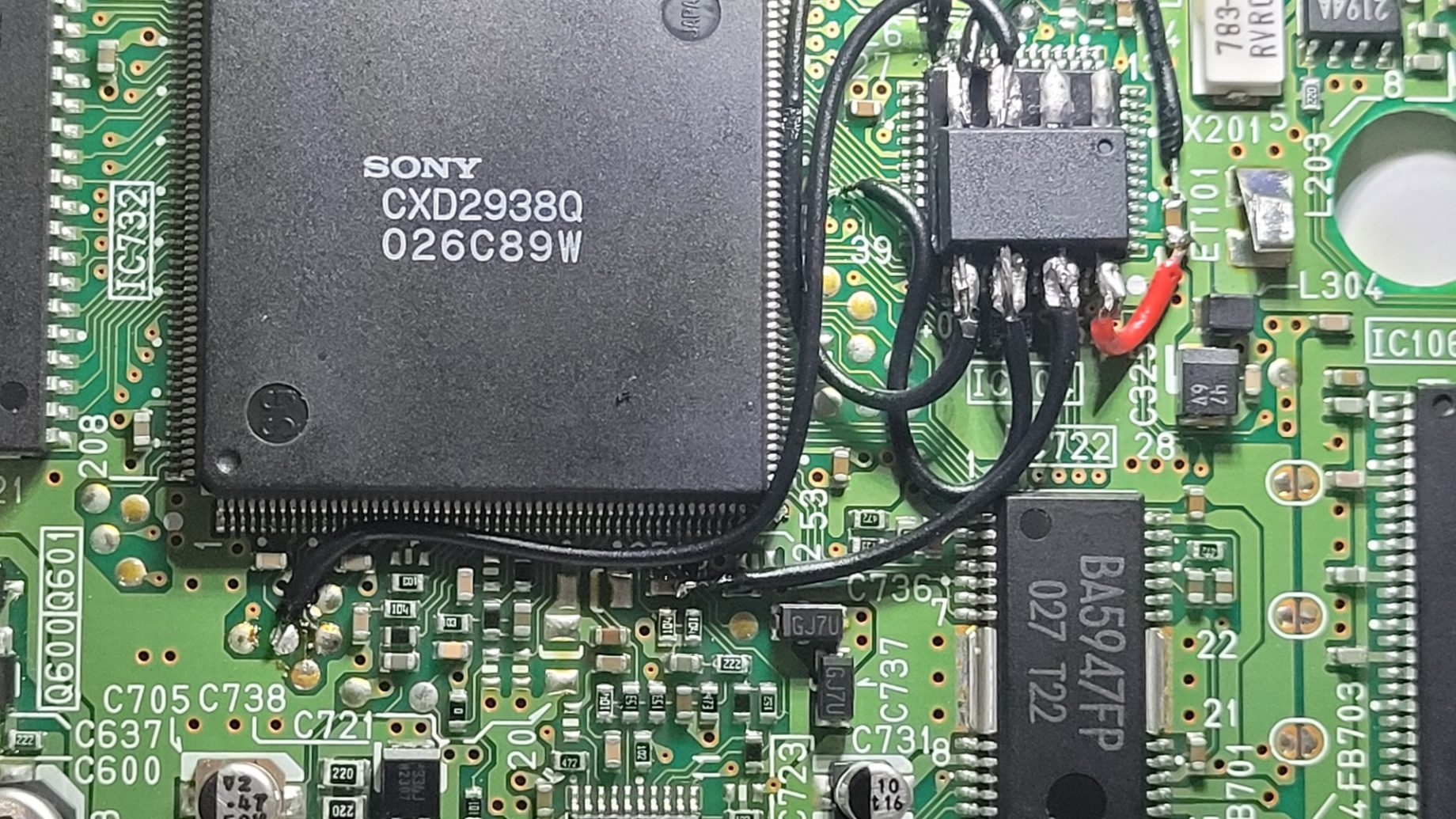 PSone modchip with PSNee
